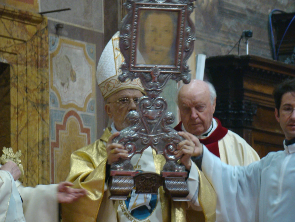 Ein Leben für den Logos und die Wahrheit: Nachruf auf Erzbischof Edmond ...