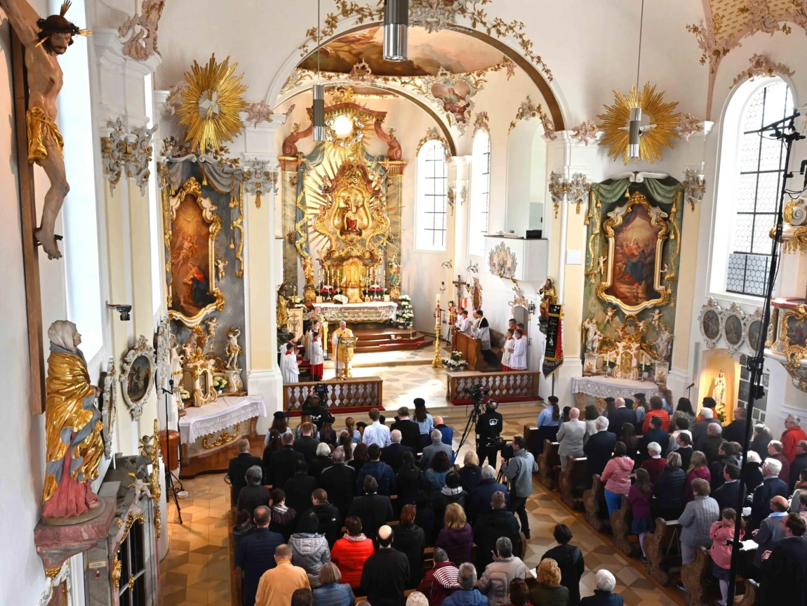Bischof Meier feiert Abschluss der Renovierung der Wallfahrtskirche Maria Vesperbild