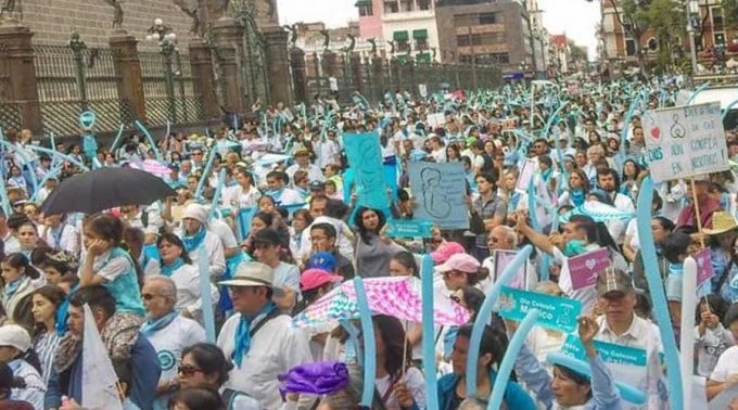 Fast eine Million Menschen demonstriert für Leben und Familie in Mexiko