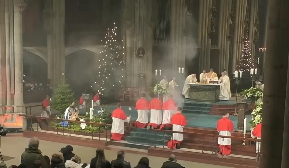 Christmette: Ursprung, Rituale und Bedeutung der „Weihnachtsmesse“ schlechthin